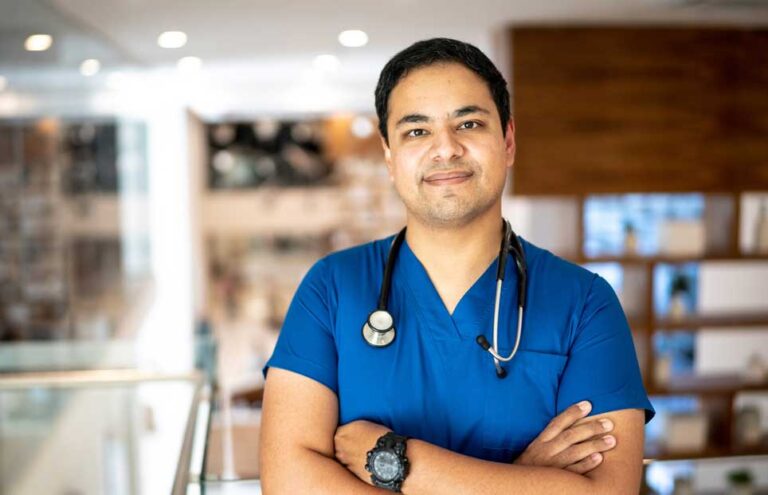 How to Become a Physician Assistant: 5 Steps