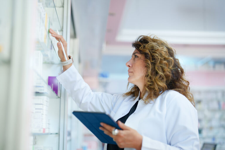 Different Types of Pharmacists: 5 Career Options - Bouvé College of ...